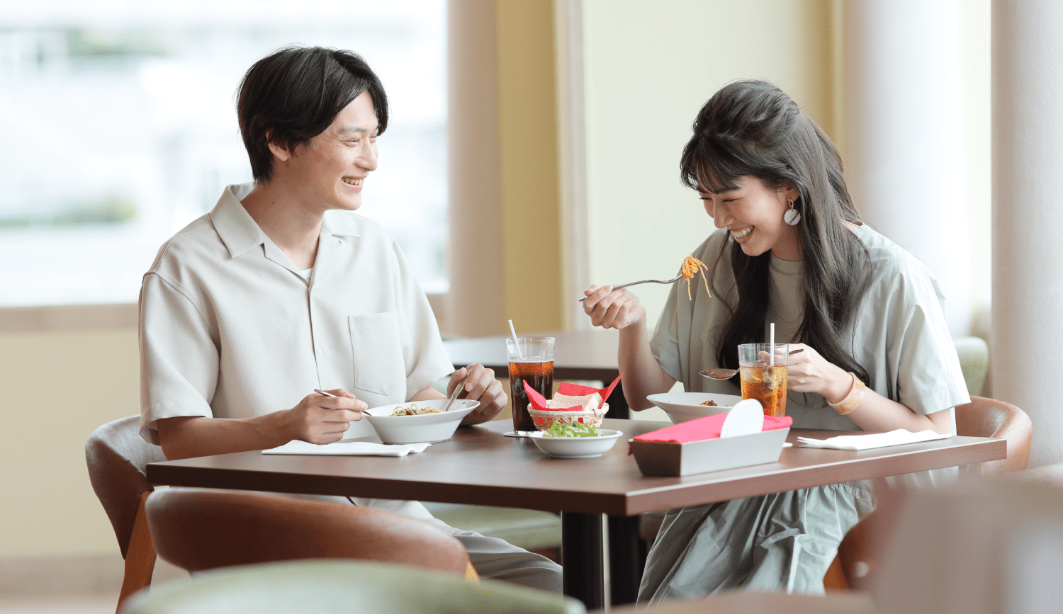 【松本大志】 テラスモール松戸「ファッションマガジン2023 summer」グラフィック出演 – DOMO